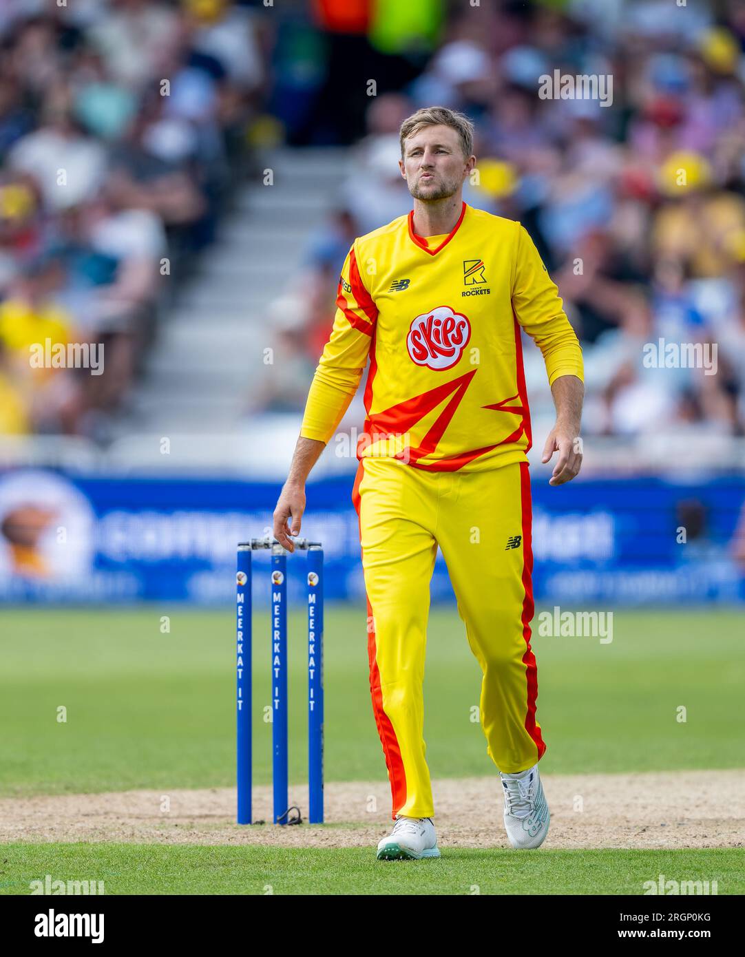 Joe root cricket hi-res stock photography and images - Alamy