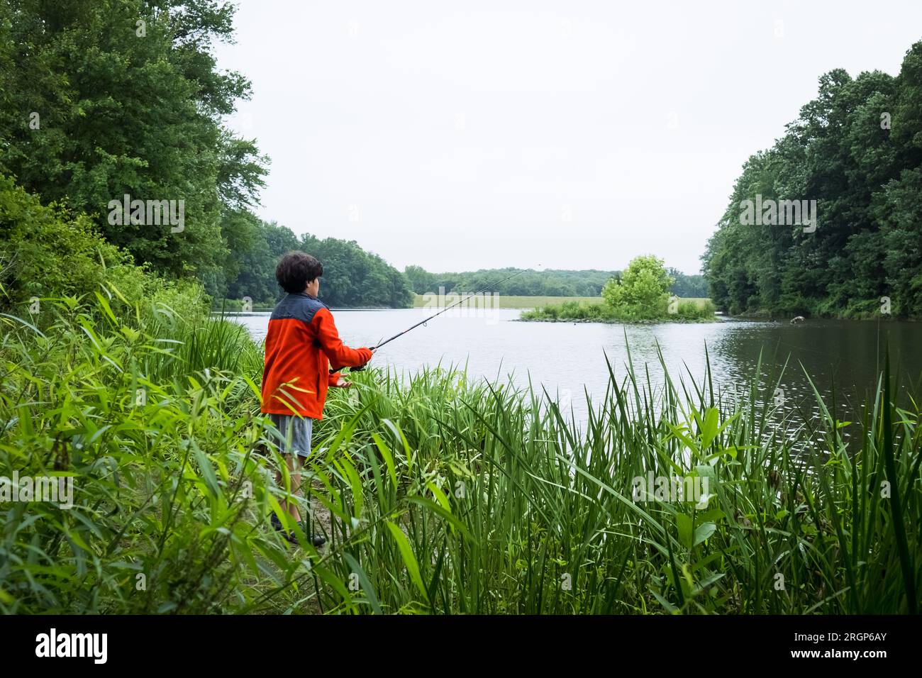 Boy casting hi-res stock photography and images - Alamy