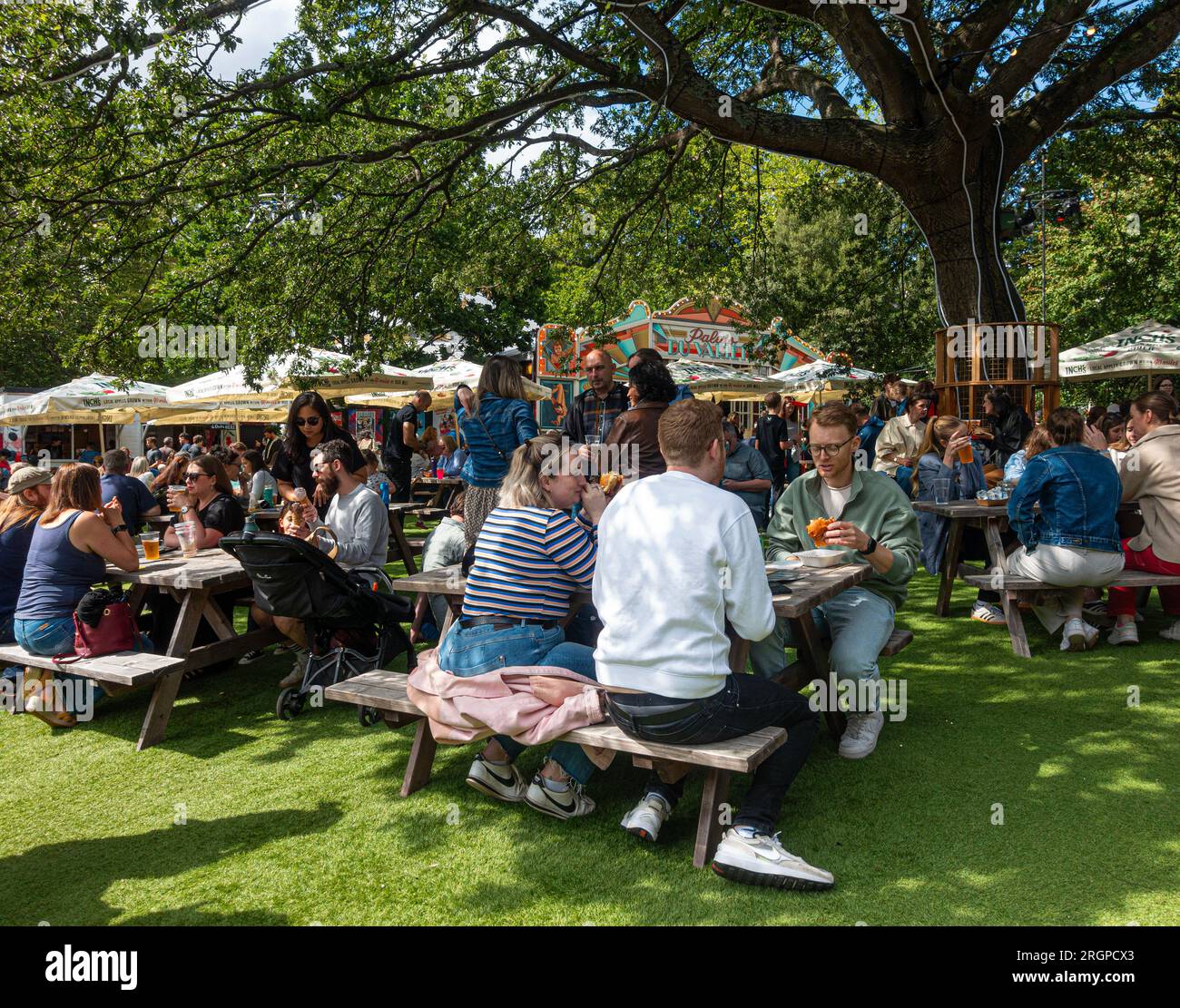 Edinburgh george square hi-res stock photography and images - Alamy