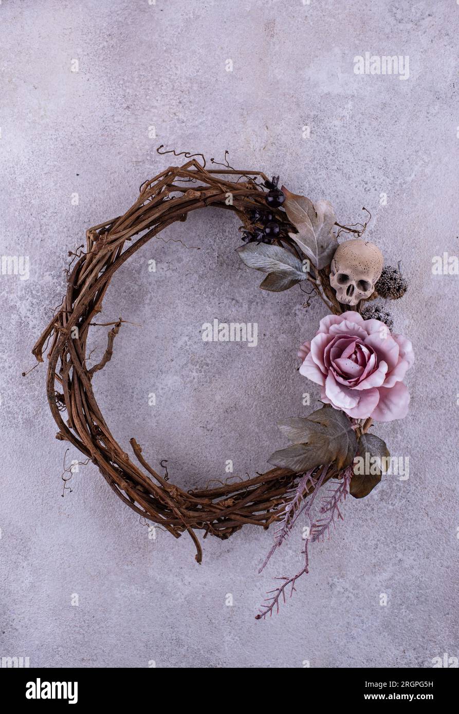 Process of making Halloween wreath Stock Photo - Alamy