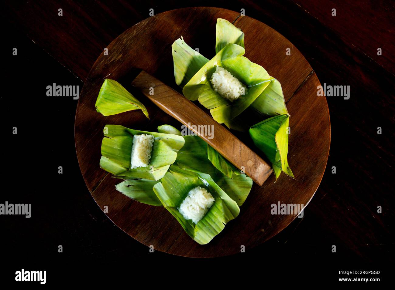 Khao Nom Nap - Sticky Rice Coconut Dumpling. These sweet treats are ...