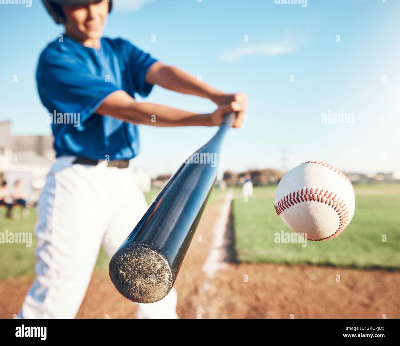 Baseball softball swing pitcher hi-res stock photography and images - Alamy
