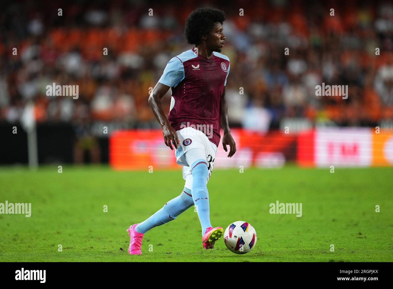 Jaden philogene bidace aston villa hi-res stock photography and images ...