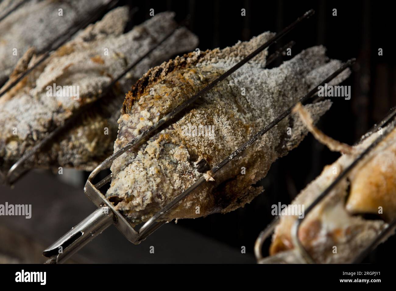 Grilled fish on the streets of Bangkok Stock Photo - Alamy