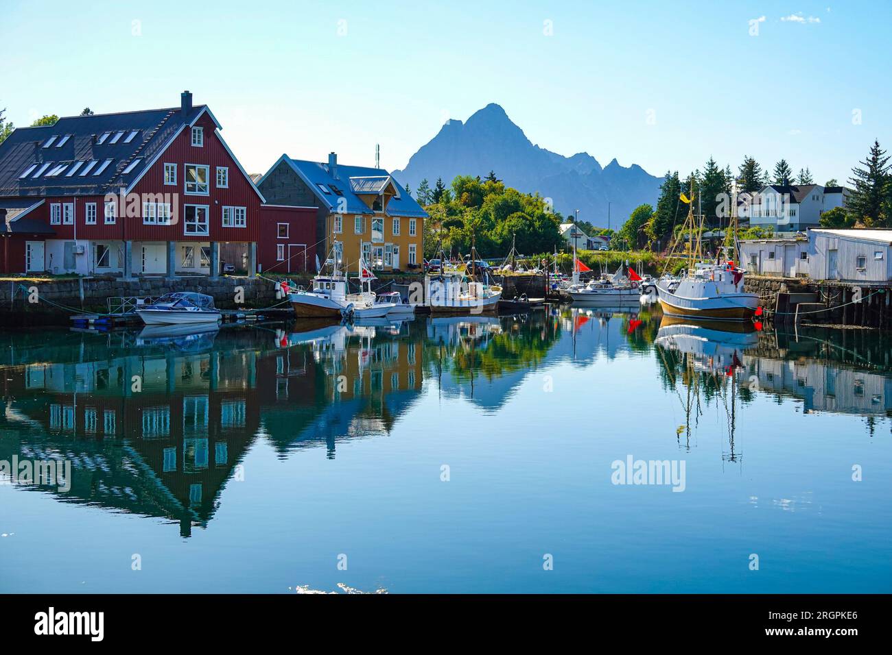 Reflections in Kabelvag, The Lofoten Islands archipelago in Arctic ...