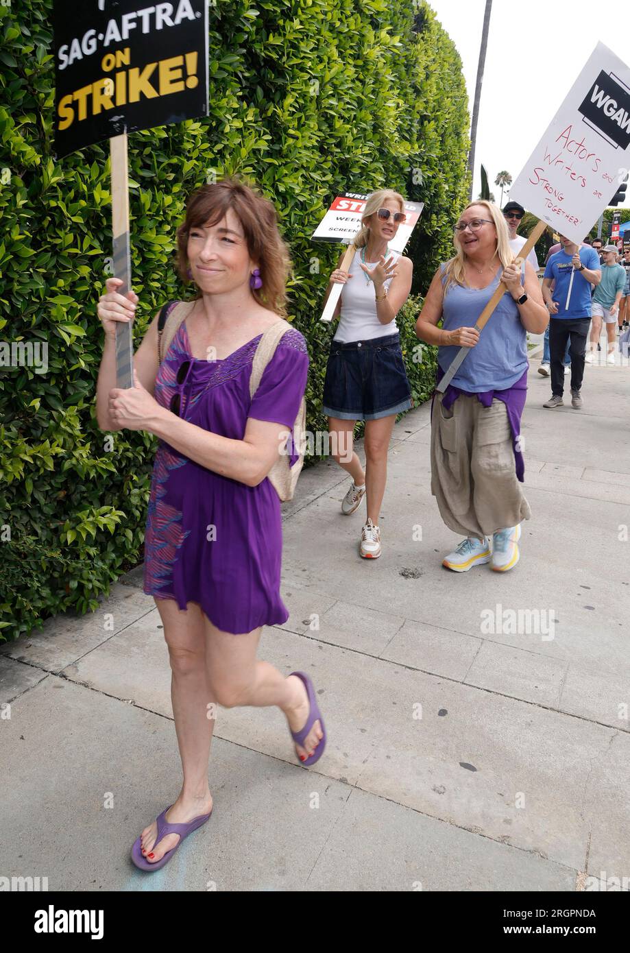 Hollywood, Ca. 10th Aug, 2023. Naomi Grossman, Nicole Sullivan at the ...