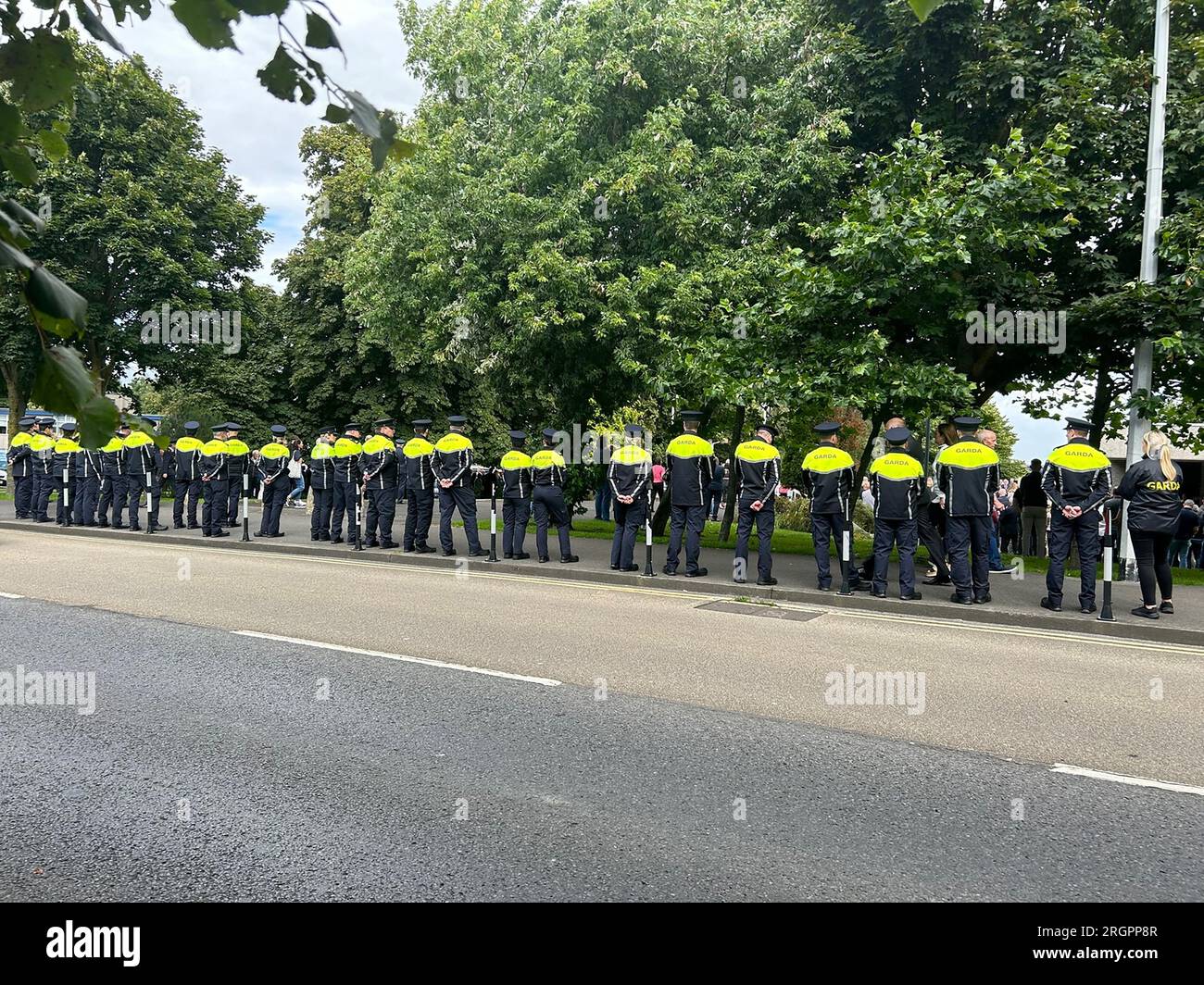 A Garda guard of honour as the coffin of Detective Garda Deirdre (Dee ...