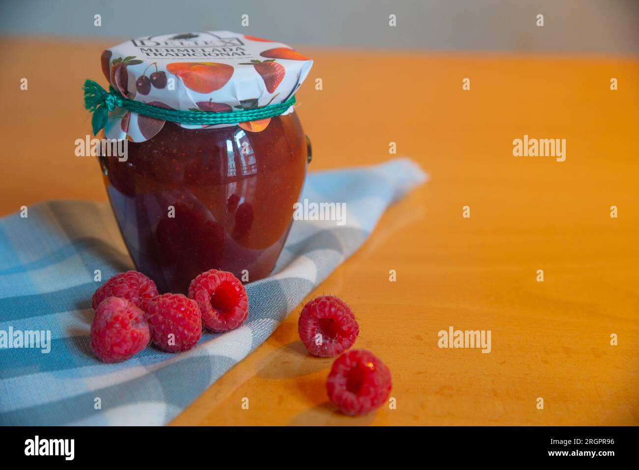 Space jam still hi-res stock photography and images - Alamy