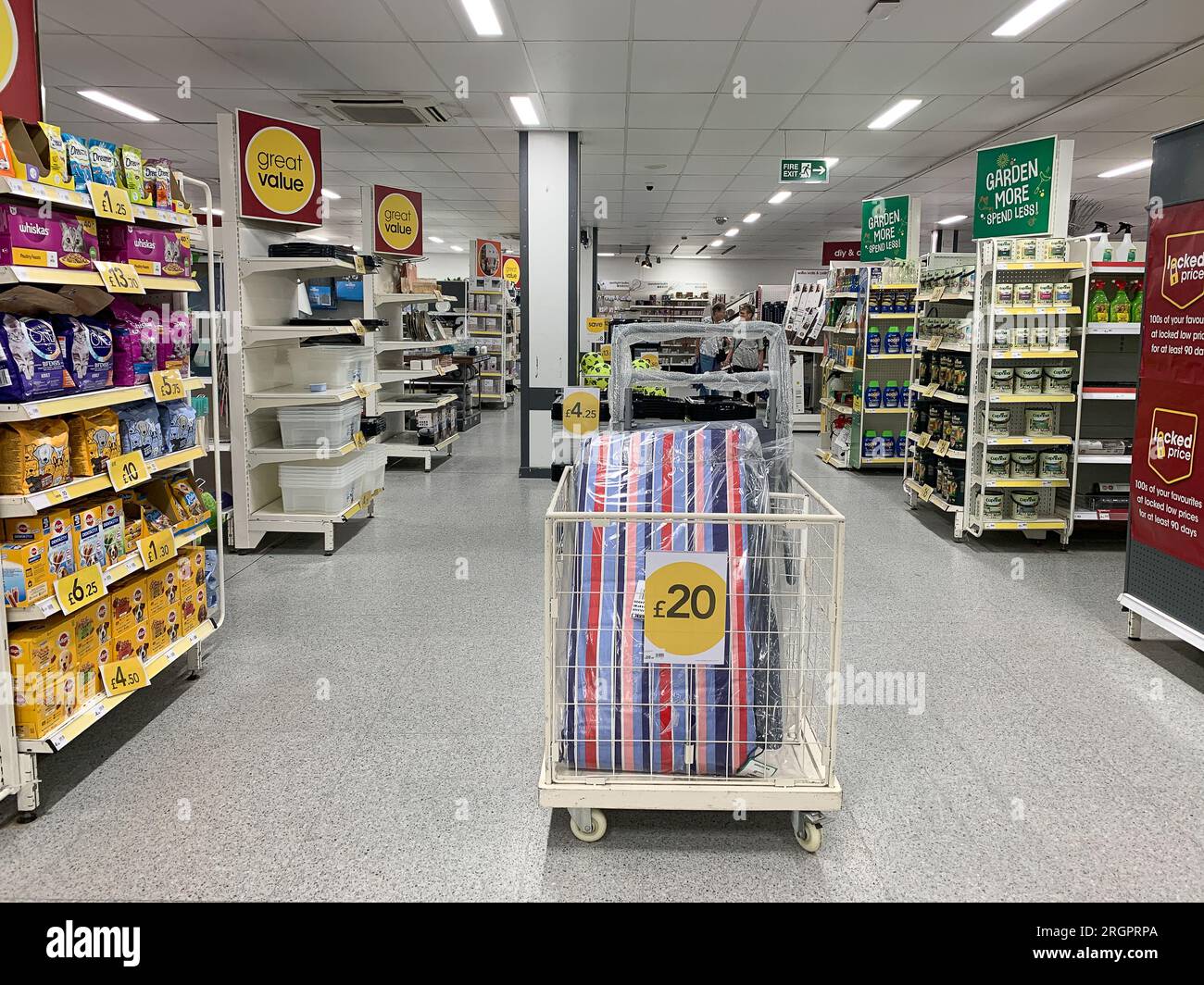 Wilko inside hi-res stock photography and images - Alamy