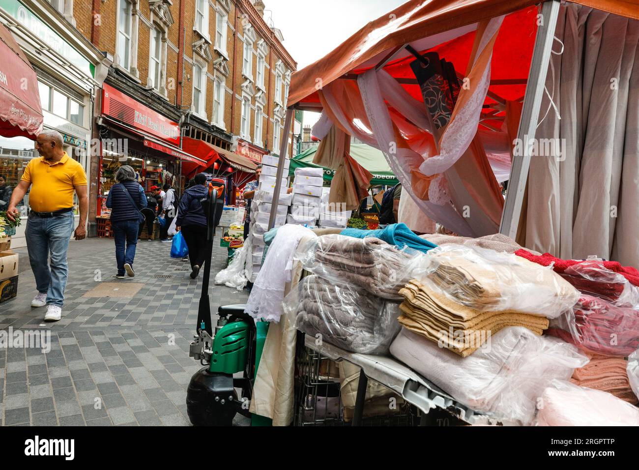 Electric Avenue, Brixton Market, shops, market stalls, people shopping ...