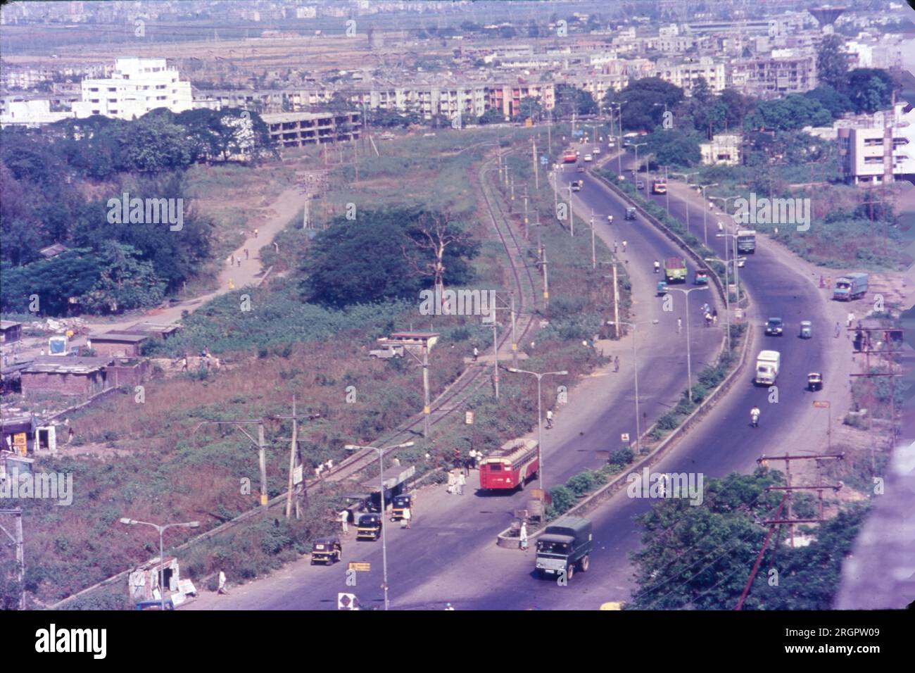 Mumbai's Suburban Road with Traffic, India Stock Photo - Alamy