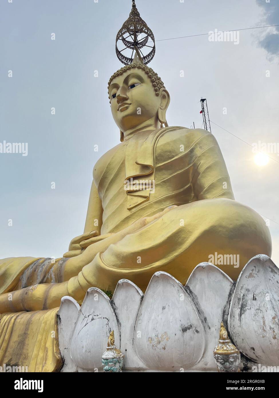 Khao tham temple hi-res stock photography and images - Alamy