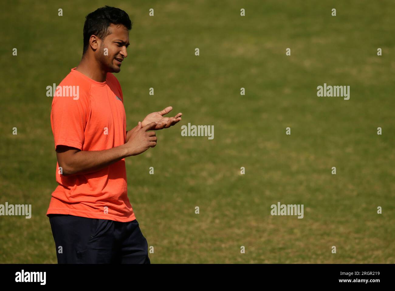 Bangladeshi ace all-rounder Shakib Al Hasan along with his daughter ...