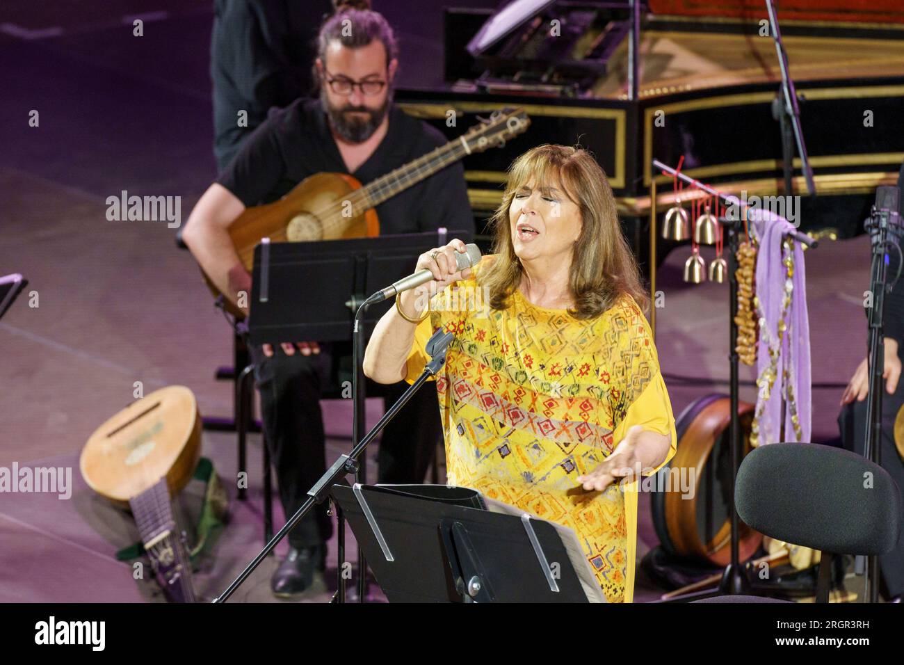Christina Pluhar with the Arpeggiata and Maria del Mar Bonet, Pollensa ...