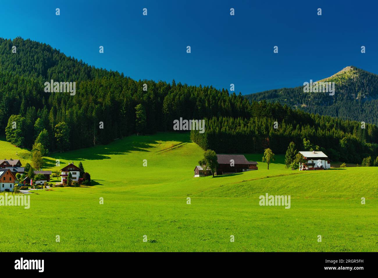 Non valley alps hi-res stock photography and images - Alamy
