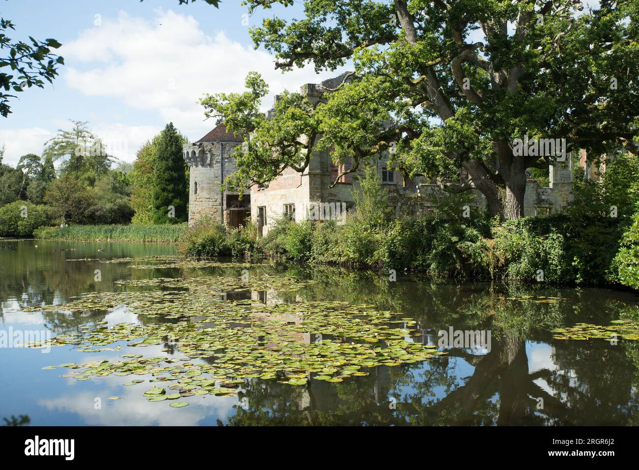 Scotney Castle House and gardens Stock Photo - Alamy