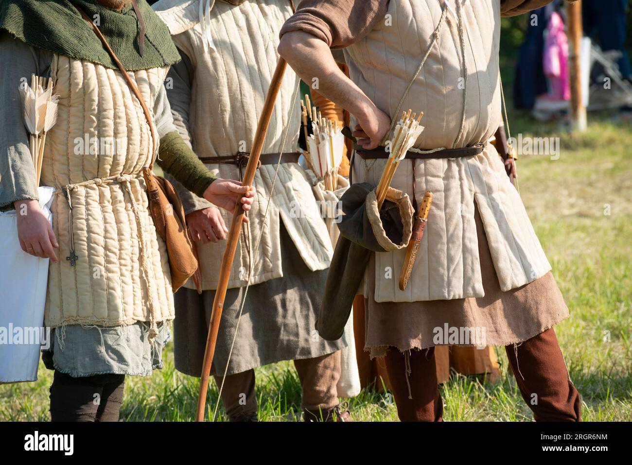 Medieval archery practice hi-res stock photography and images - Alamy