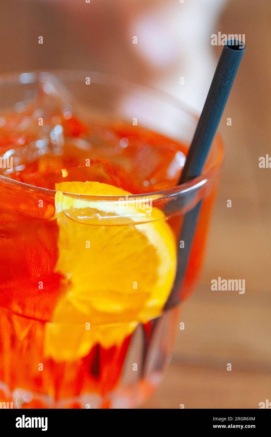 Aperol spritz cocktail lemon hi-res stock photography and images - Alamy