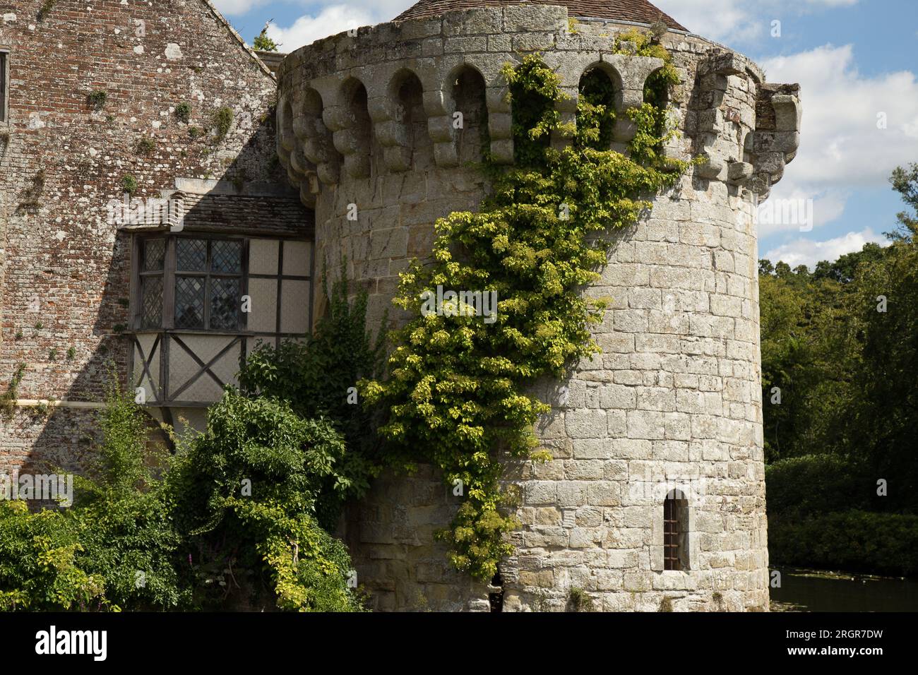 Scotney Castle House and gardens Stock Photo - Alamy