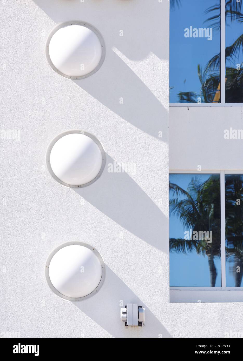 Miami. Art deco district. Geometries painted by the sky and light ...