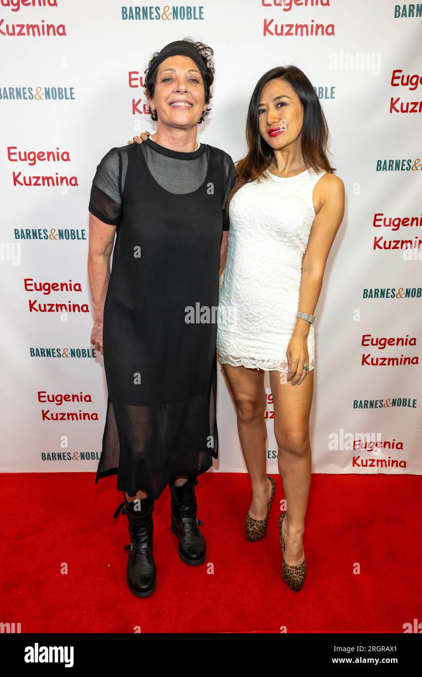 Los Angeles, USA. 10th Aug, 2023. Comedian Christine Peake, Actress ...