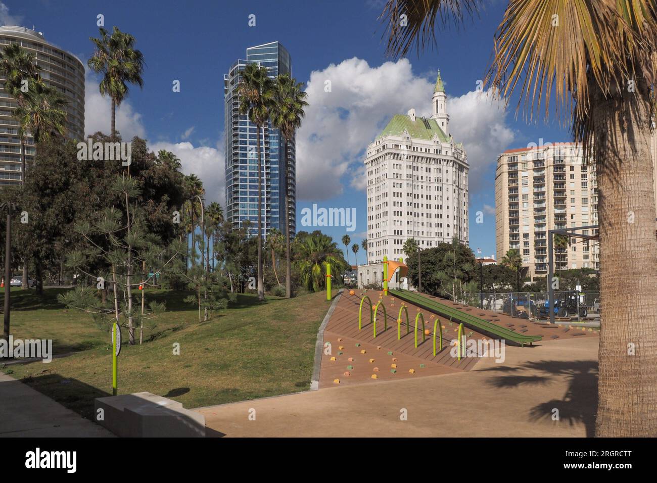 The long, wide beach in Long Beach on the Pacific Ocean is lined from ...