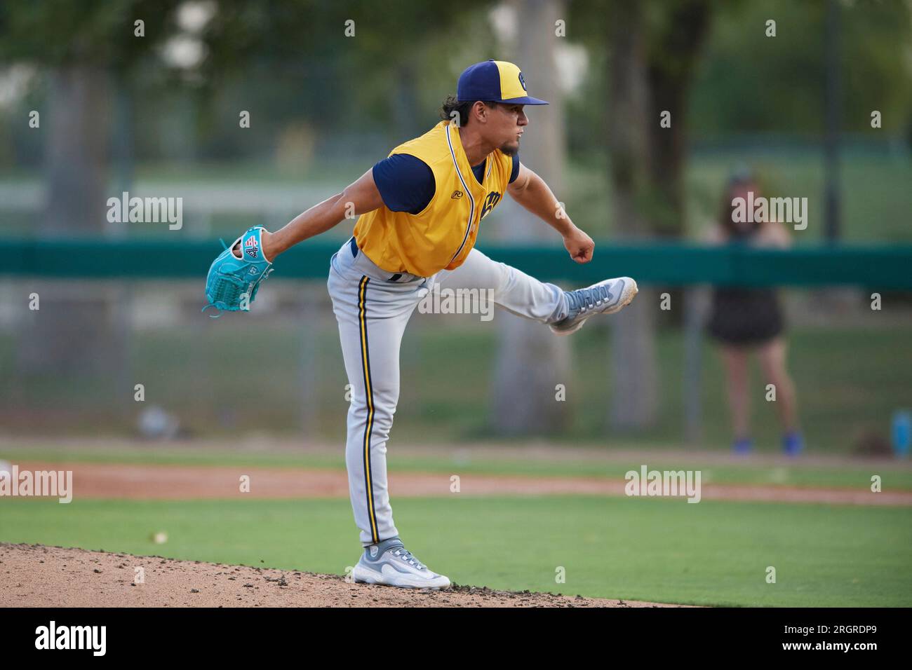 ACL Brewers pitcher Osbriel Mogollon (33) delivers a pitch during an ...