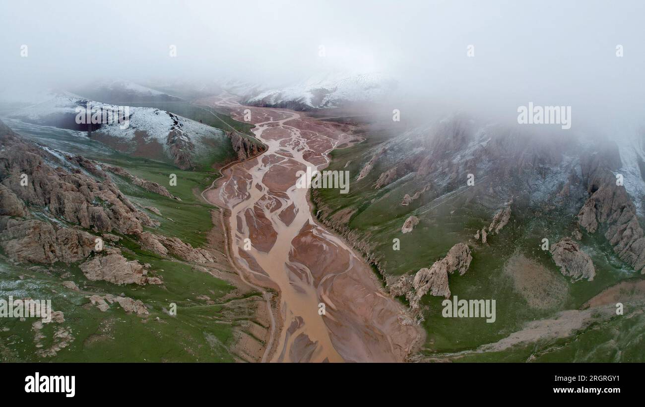 The tongtian river hi-res stock photography and images - Alamy