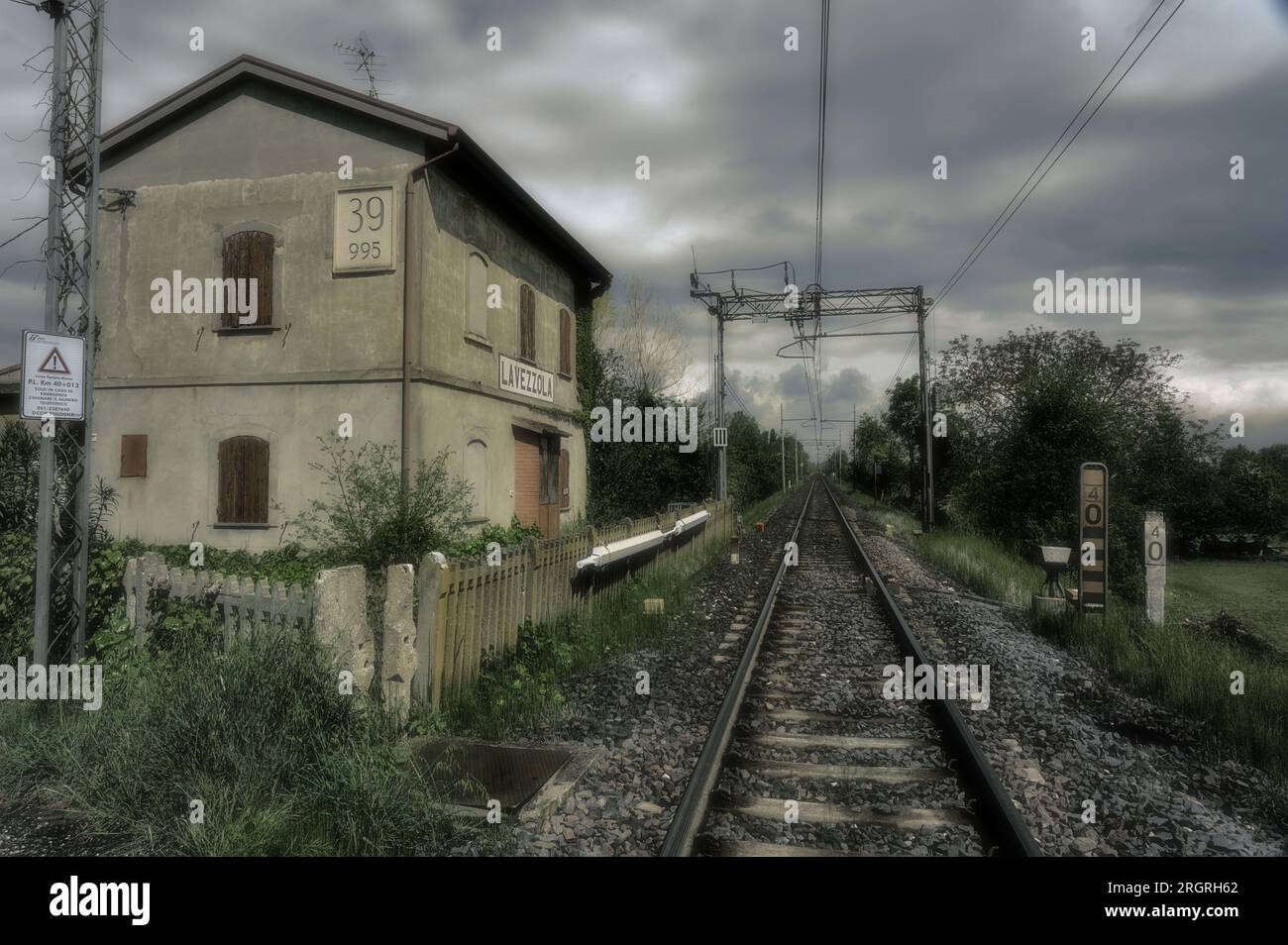 War locomotive italy hi-res stock photography and images - Alamy