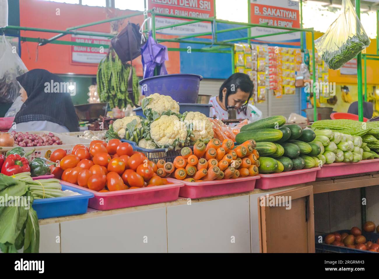 Family owned stalls hi-res stock photography and images - Alamy