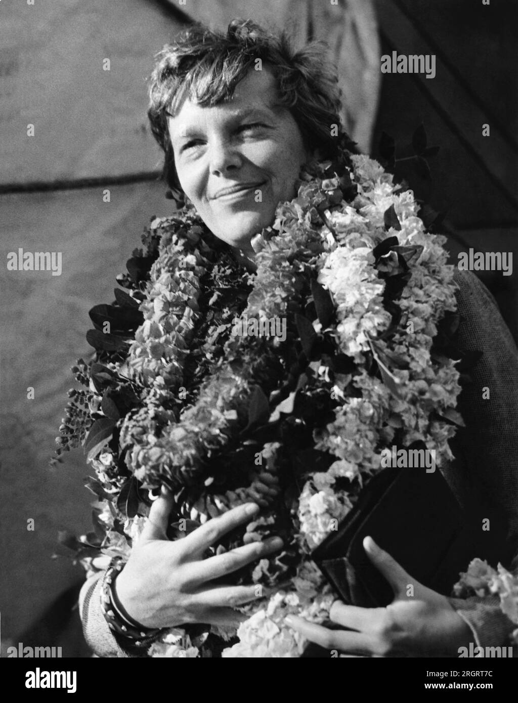 Honolulu, Hawaii: December 27, 1934 Aviatrix Amelia Earhart gets ...