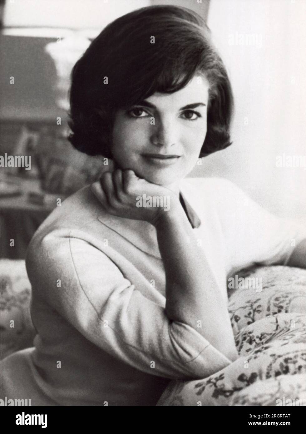 Washington, D.C.: 1961 The first official White House photograph of Mrs ...