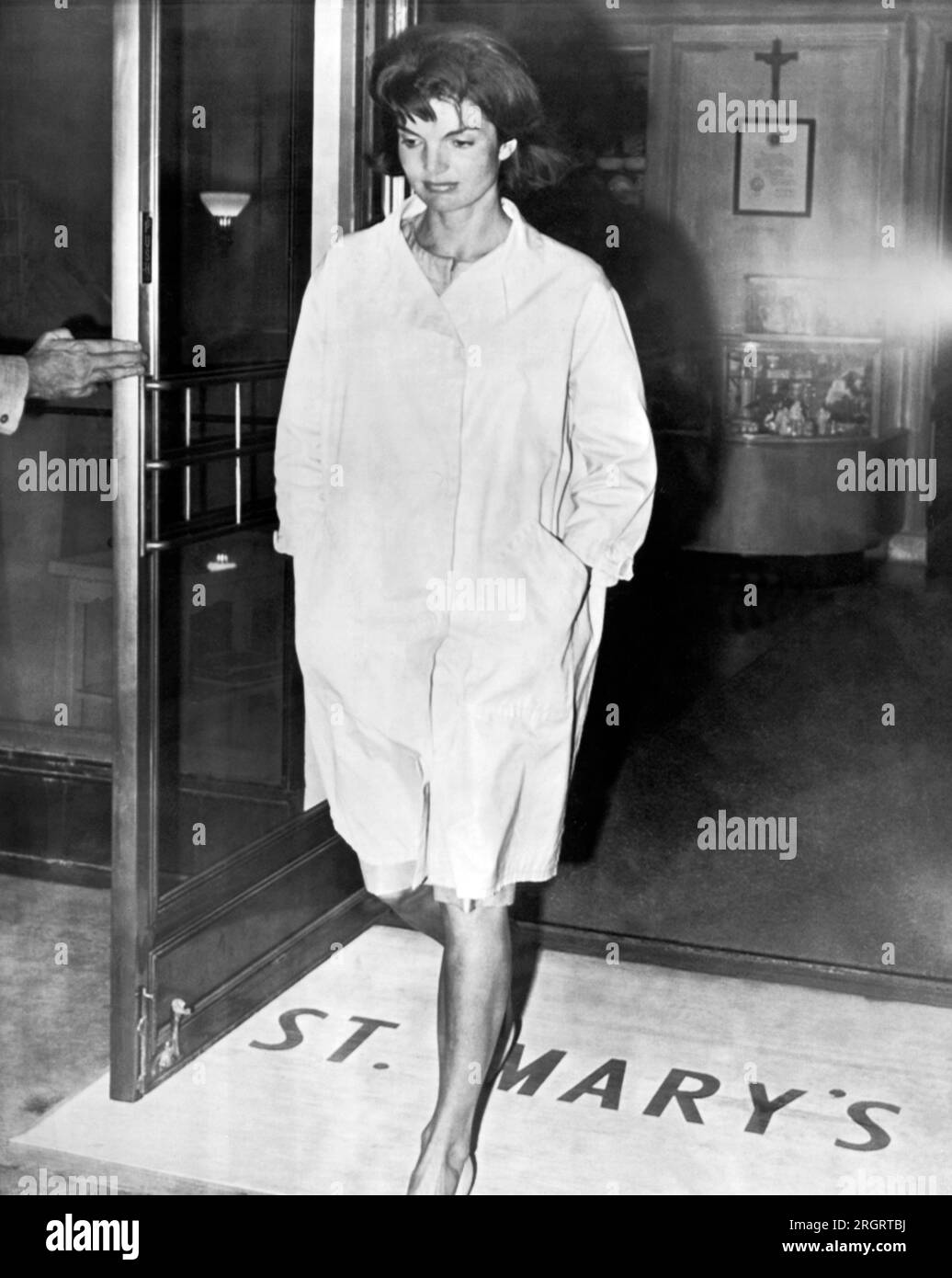 West Palm Beach, Florida: December 26, 1961. Mrs. Jacqueline Kennedy ...