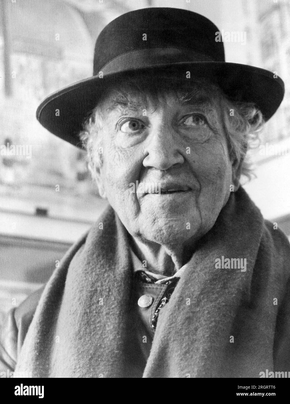 World famous poet Black and White Stock Photos & Images - Alamy