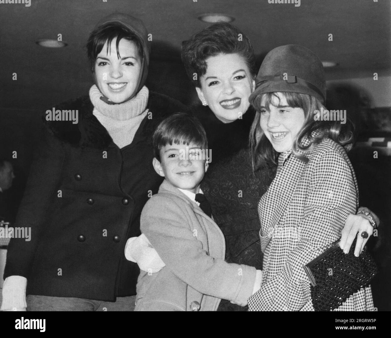 Liza Minnelli Child Liza Minnelli's Secret Heartache Uncovered