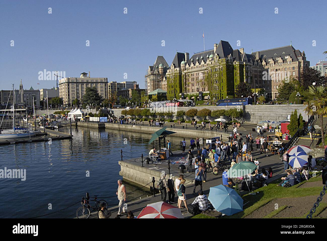 VICTORIA /BRITISH COLUMBIA / CANADA Daily life at Victoria city ...