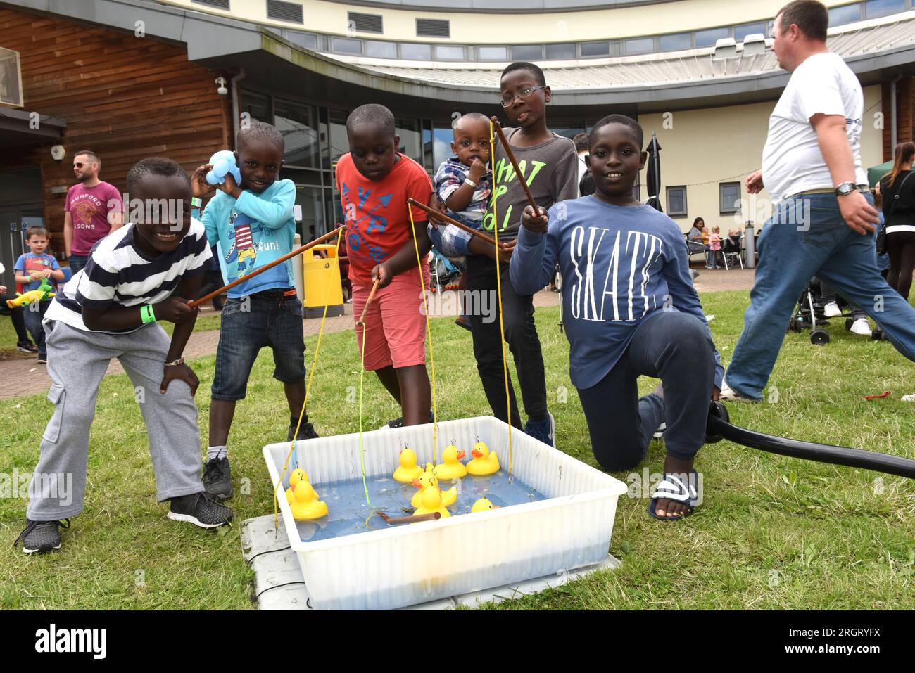 Community activity children uk hi-res stock photography and images - Alamy