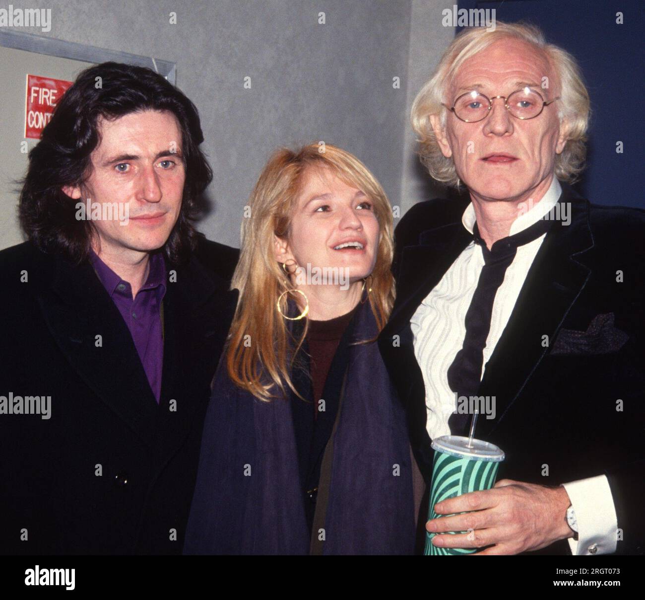 1990 Gabriel Byrne Ellen Barkin Richard Harris John Barrett/PHOTOlink ...