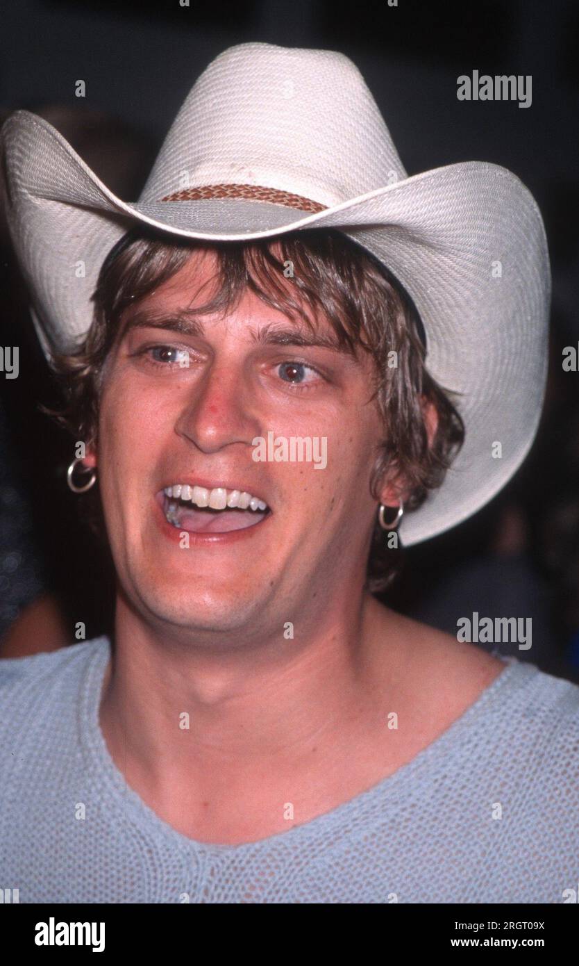 Rob thomas 1999 hi-res stock photography and images - Alamy