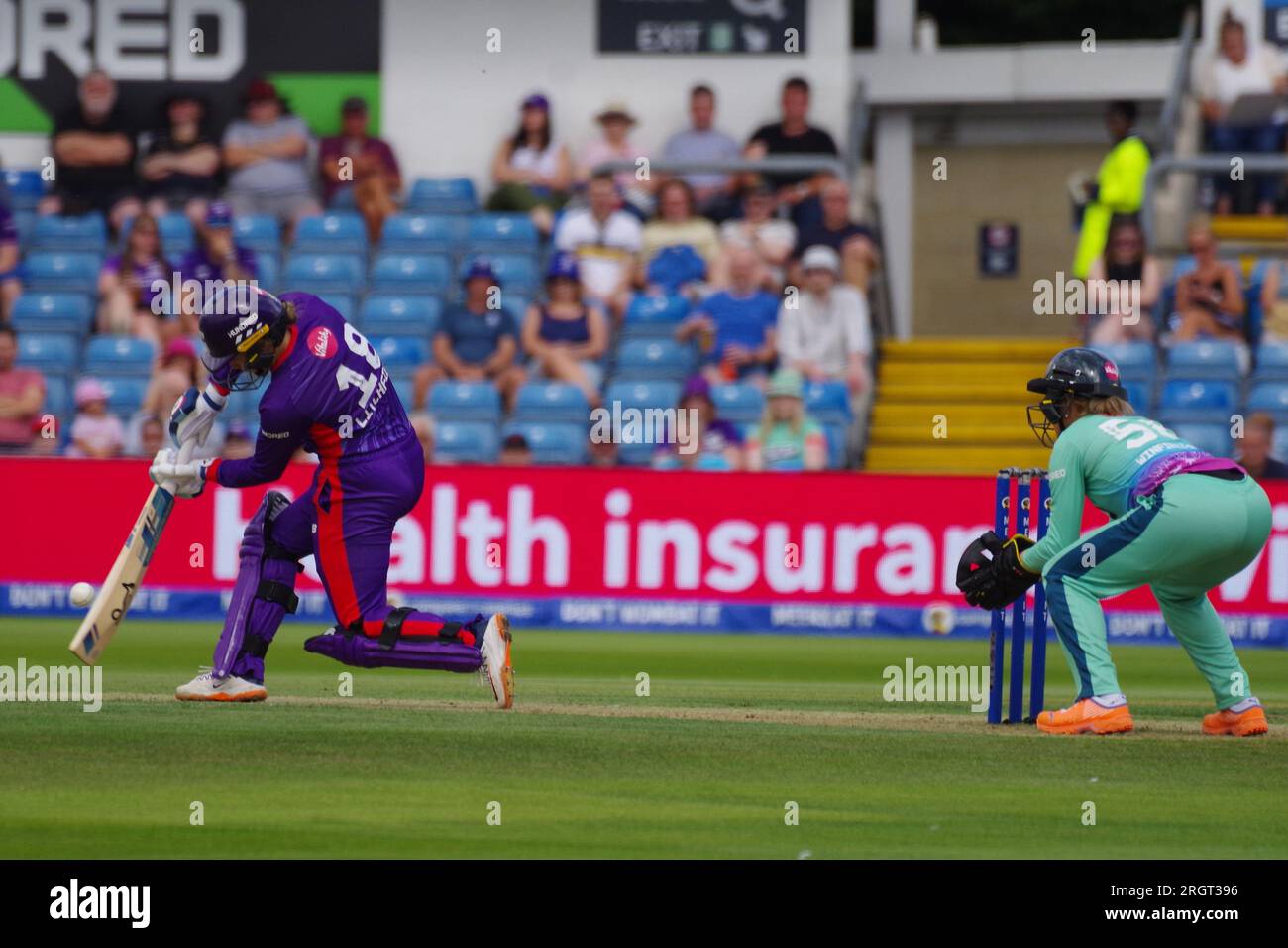 Leeds, 11 August 2023. Phoebe Litchfield batting for Northern ...
