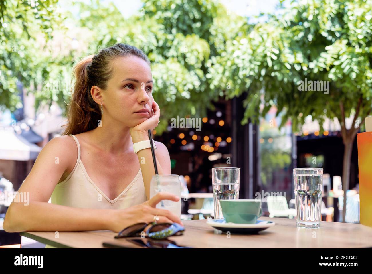 Sad cafe hi-res stock photography and images - Alamy