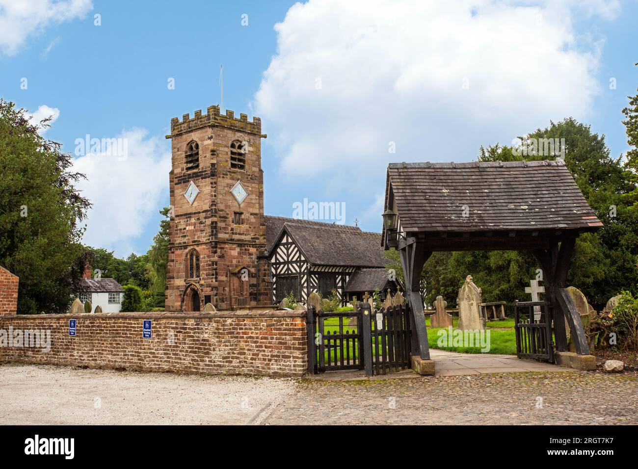 14th century village hi-res stock photography and images - Alamy
