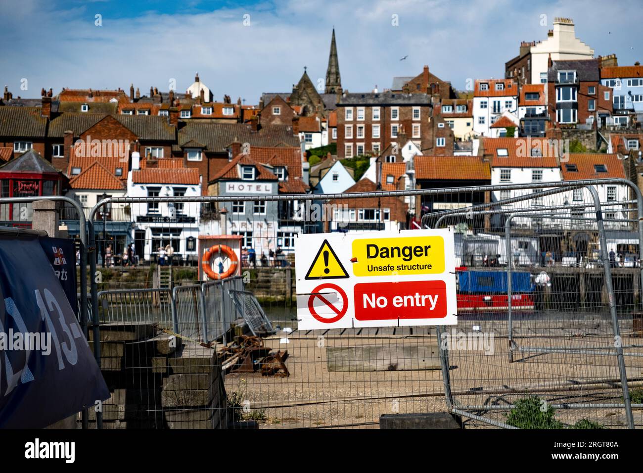 Danger and Keep Out sign on a metal gate to restrict access Stock Photo ...