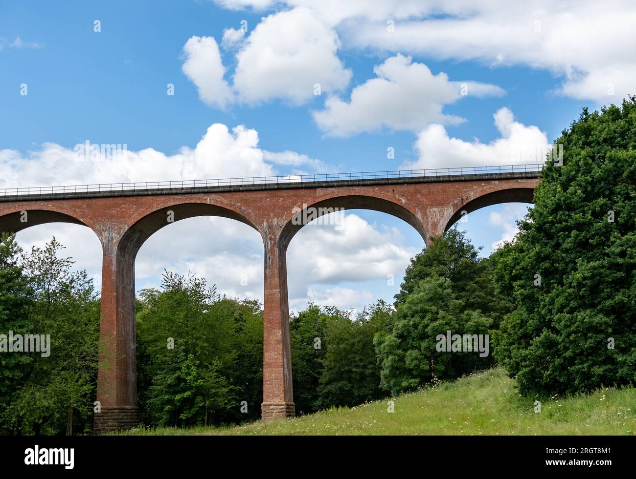 The historic viaduct on the Cleveland Way in the North Yorkshire town ...
