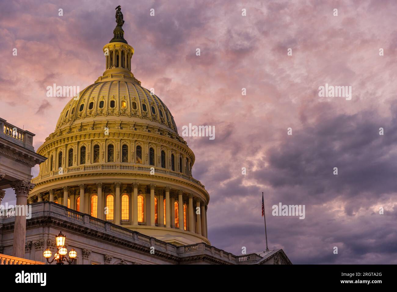 Sunset sky over the US Capitol building dome in Washington DC Stock ...
