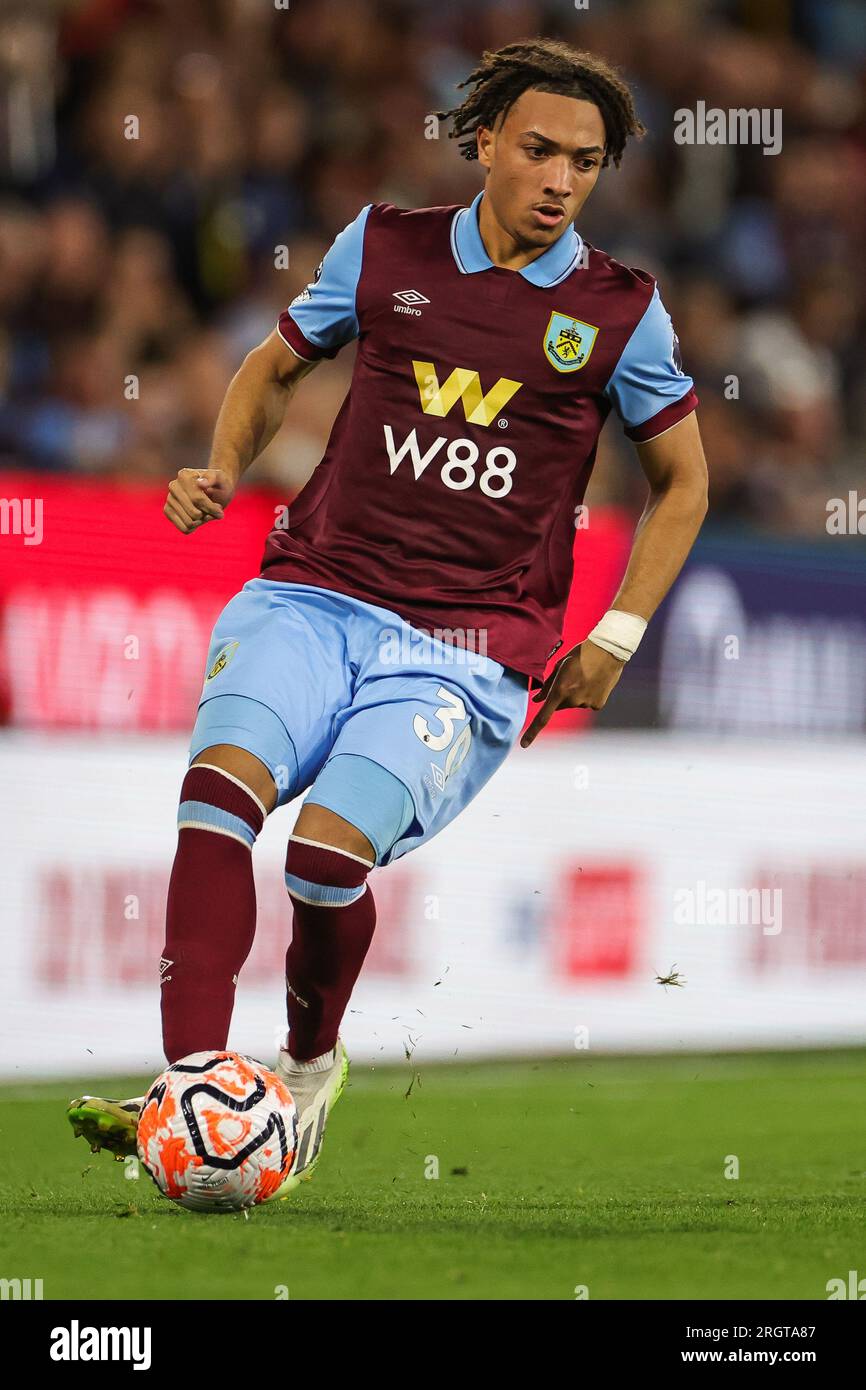 Luca koleosho of burnley hi-res stock photography and images - Alamy