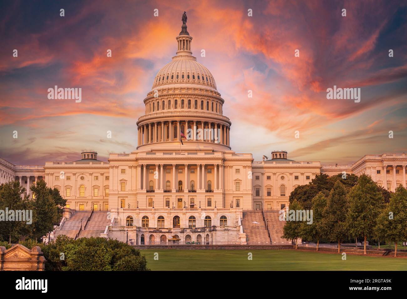 Sunset sky over the US Capitol building dome in Washington DC Stock ...