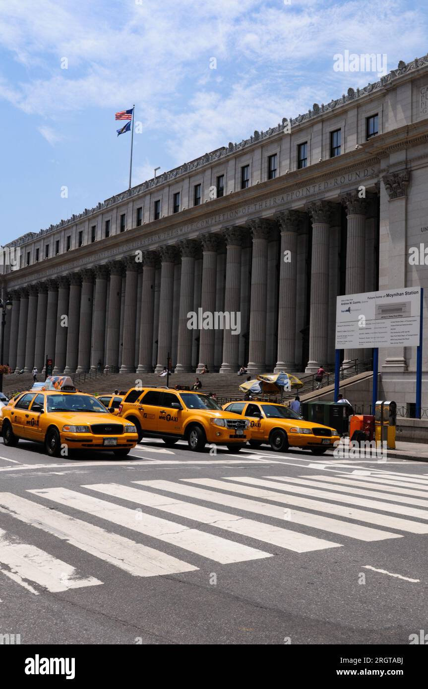 Medallion yellow taxi cabs on the streets of New York City, Usa Stock ...