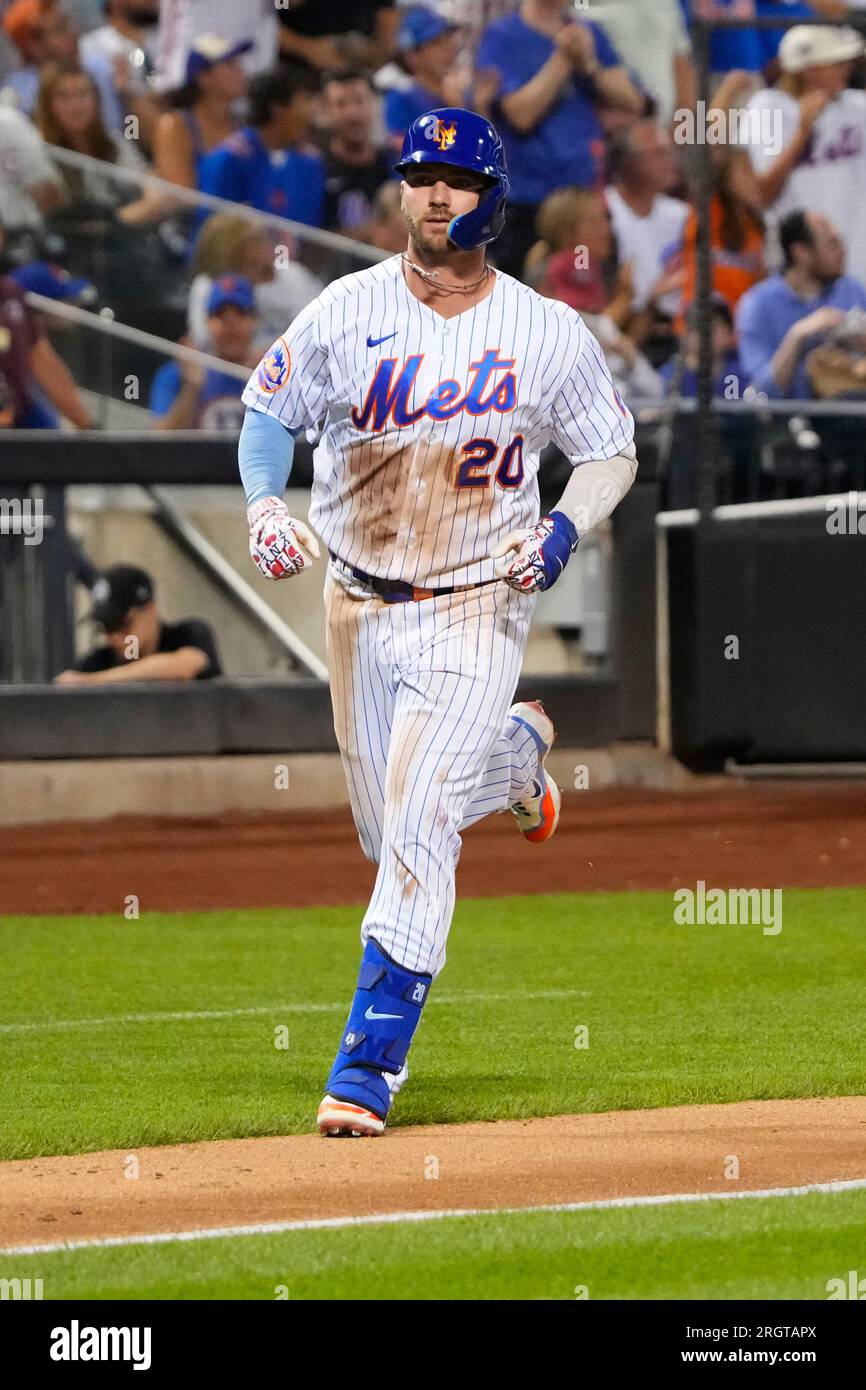 FLUSHING, NY - AUGUST 09: New York Mets First Baseman Pete Alonso (20 ...