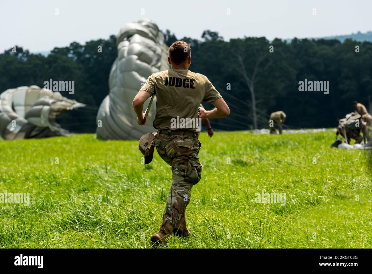 Leapfest is an international static line parachute training competition ...